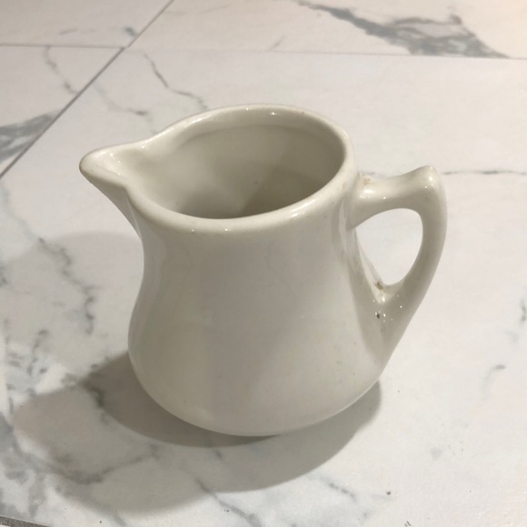 Hall | Kitchen | Simple Little Vintage Hall Creamer Or Single Syrup ...